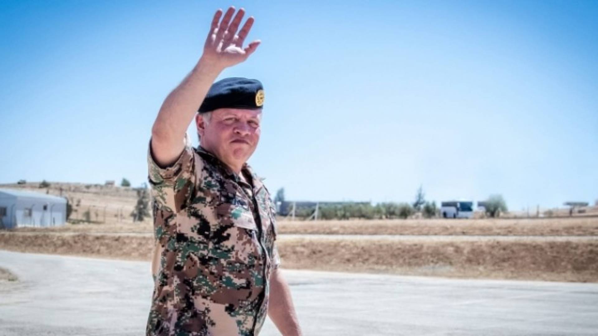 Roya News | King to attend Light Dragoons military event in UK