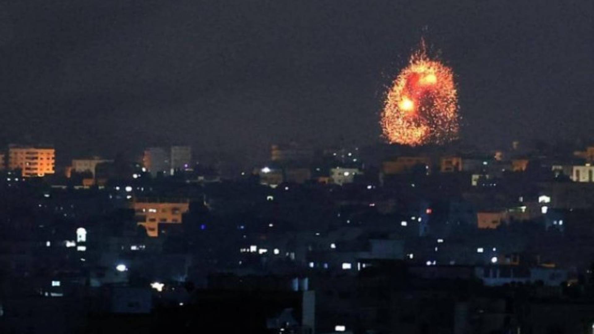 Roya News | IOF deny entry of ground troops in Gaza