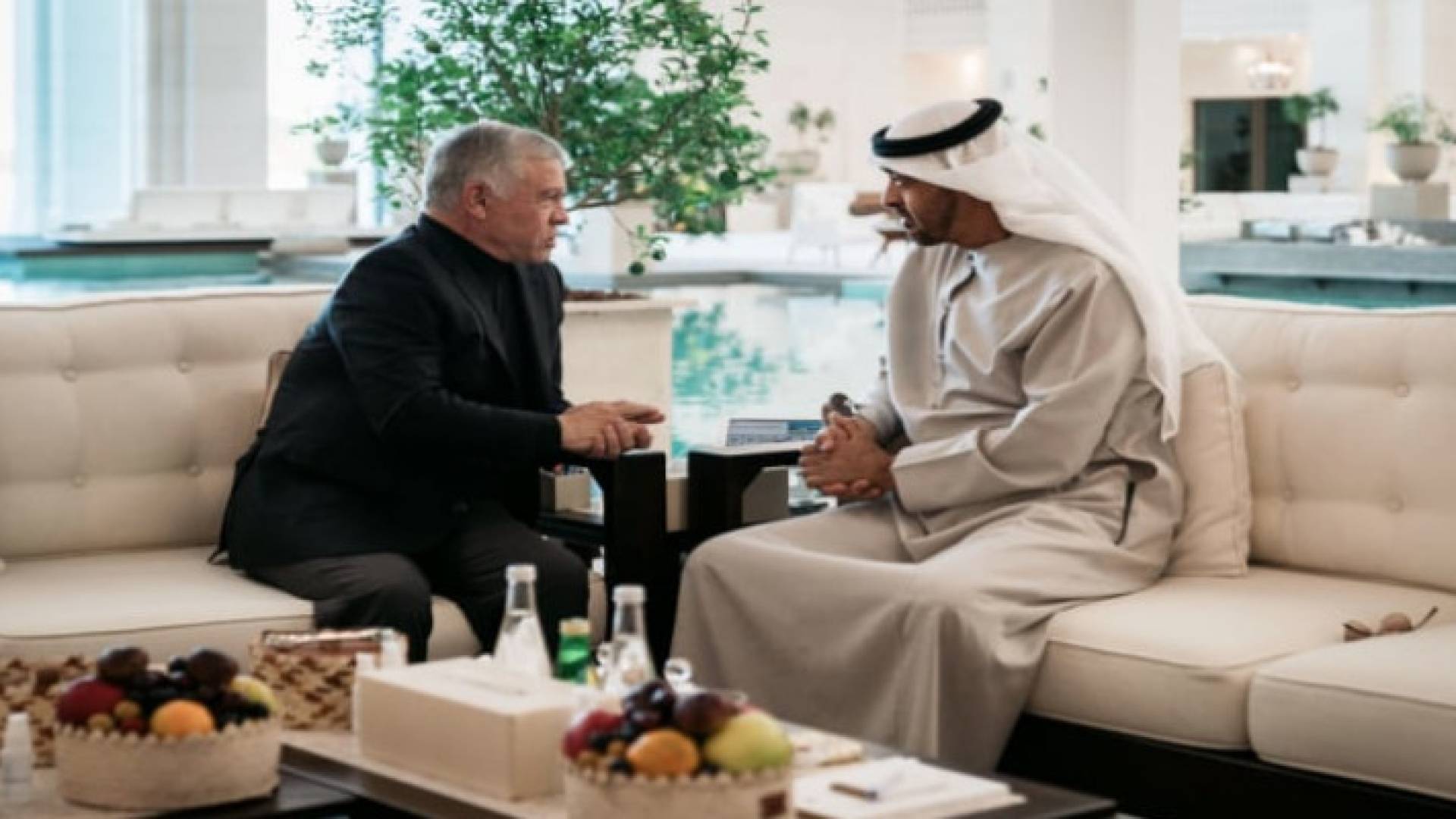 Roya News | King affirms deep-rooted ties between Jordan, UAE