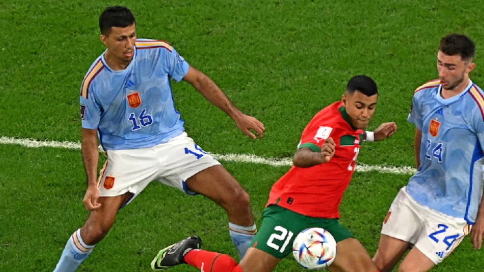 Roya News | Morocco becomes first Arab country to reach quarter-finals ...