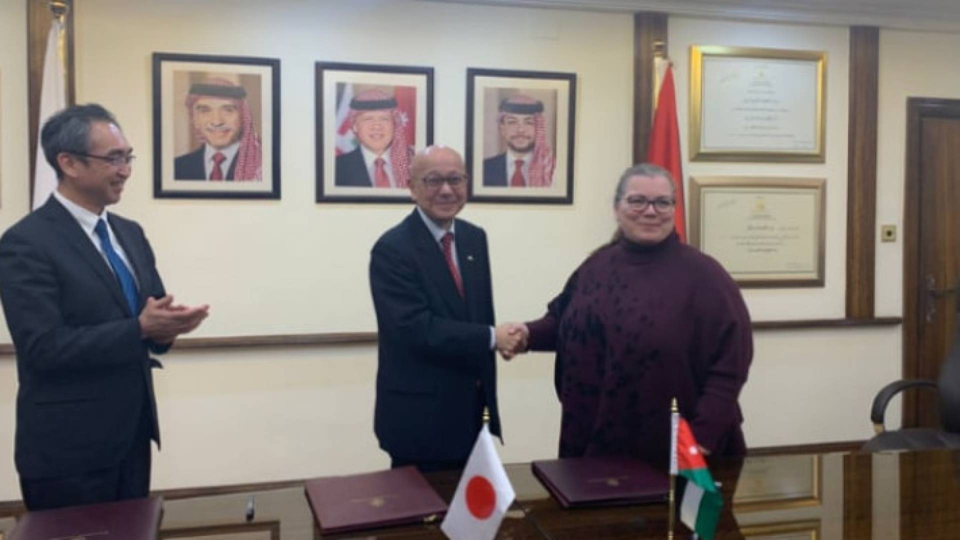 Roya News | Japan provides $110 million in loan to support Jordan's budget