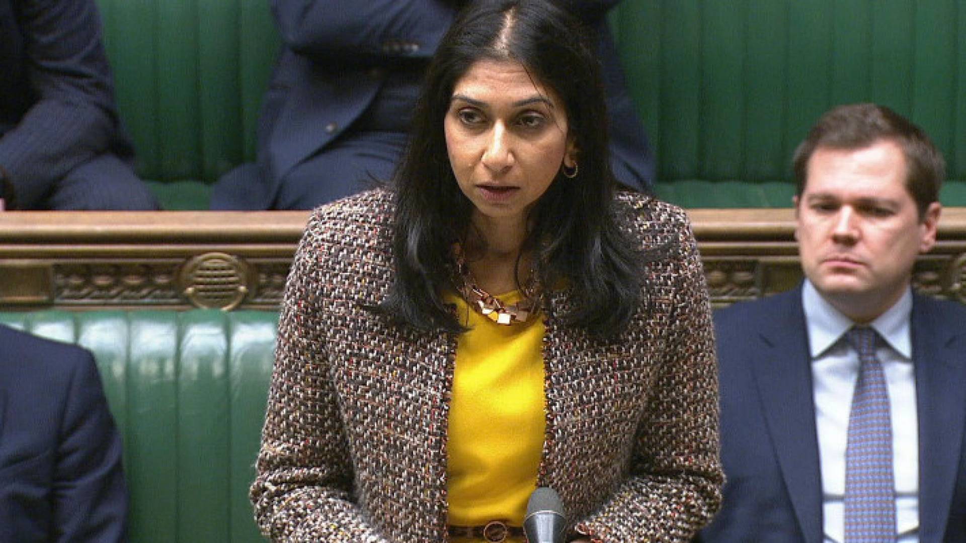 Roya News | At least four dead, dozens rescued in Channel small boat ...