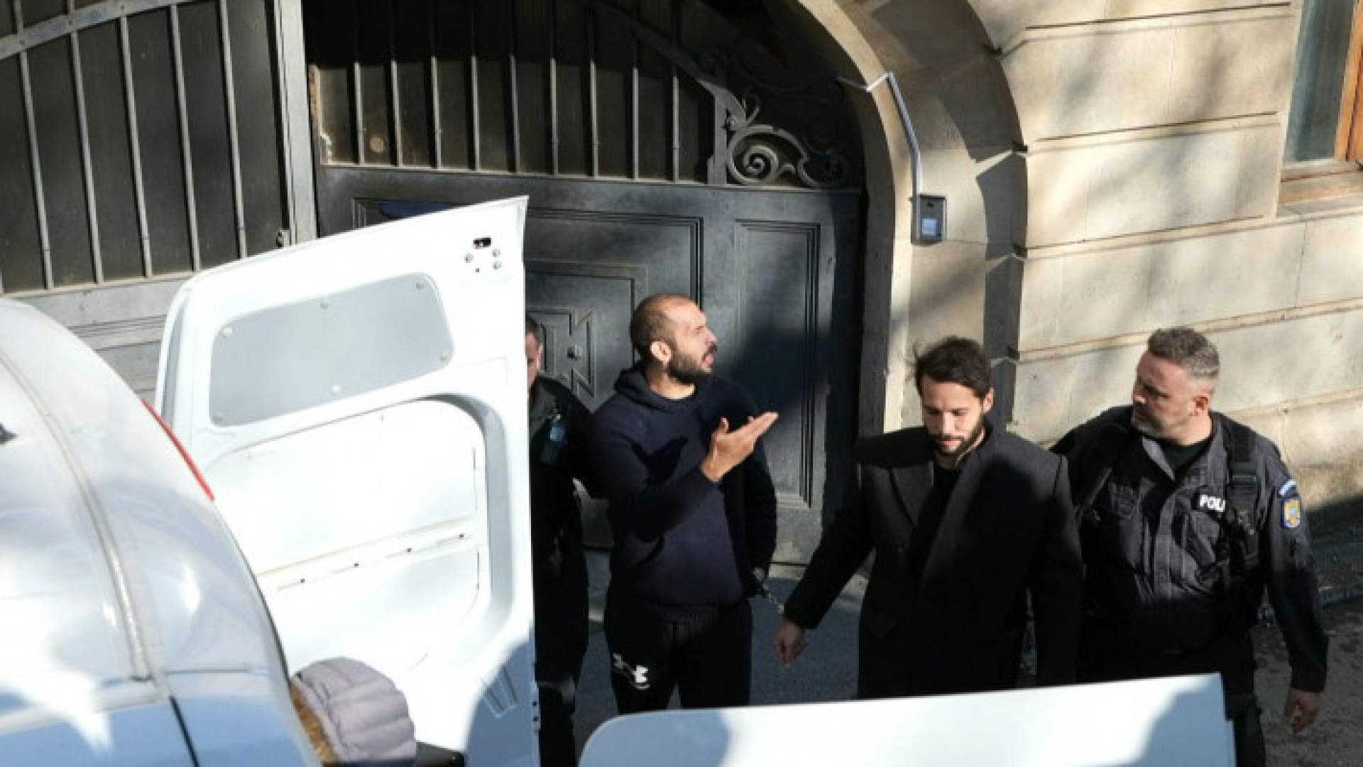 Roya News | Tate says Romania case against him empty