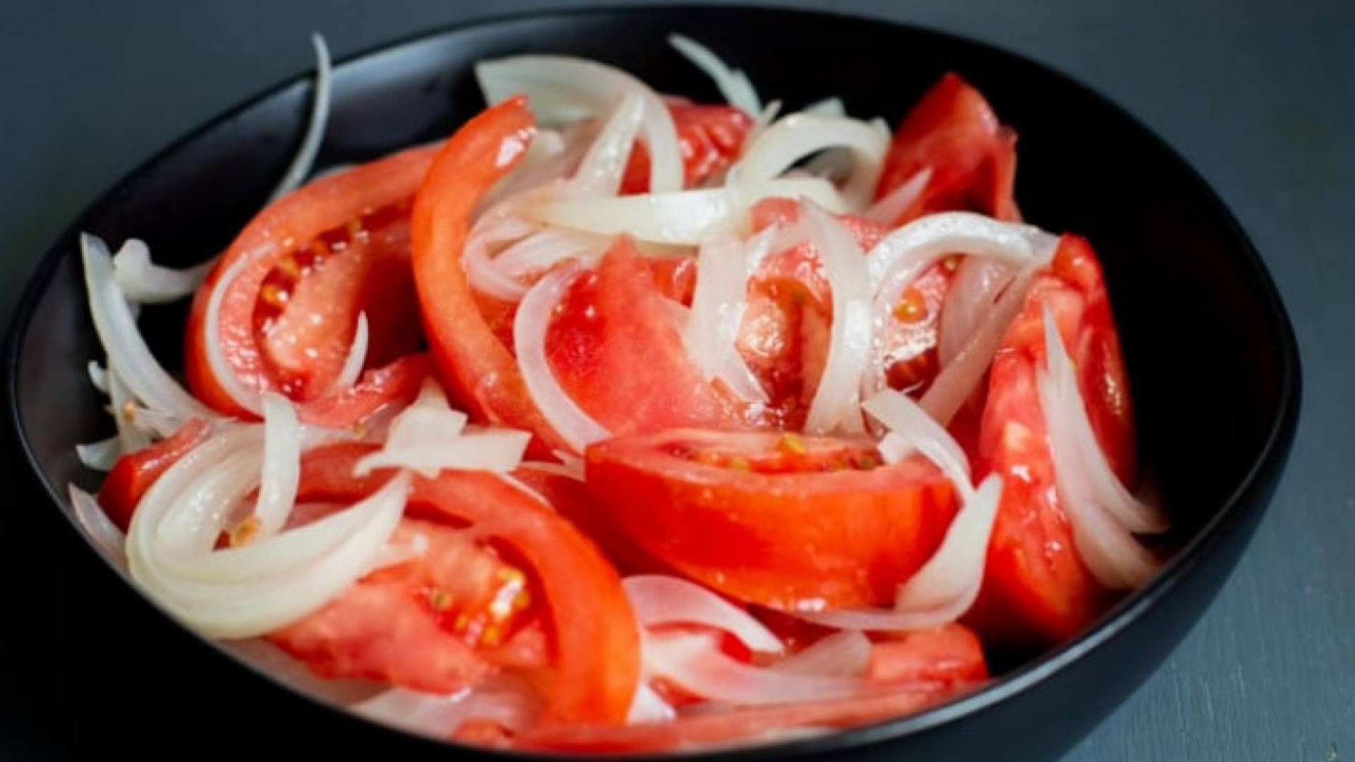 Roya News | Prices of tomato, onion to rise in Jordan