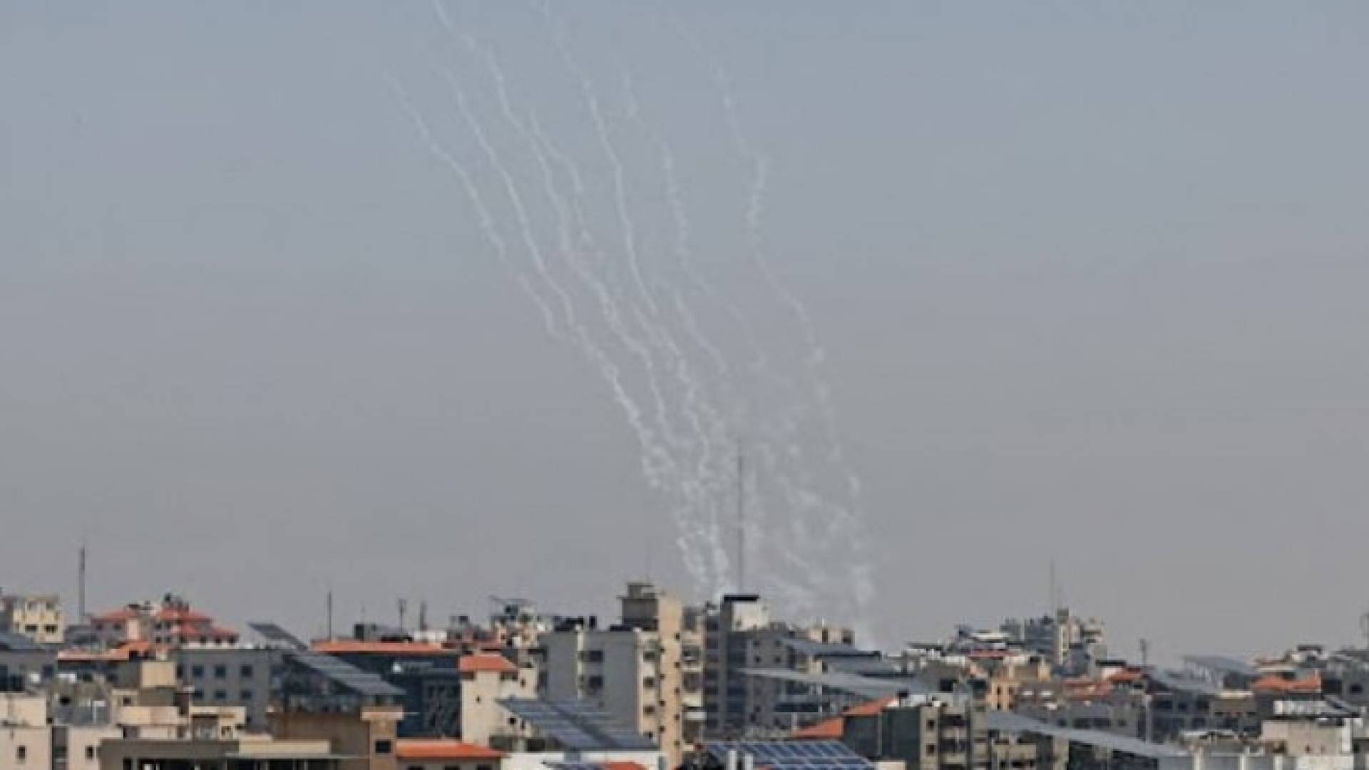 Roya News | LIVE UPDATES: Explosions in Tel Aviv as Iron Dome ...