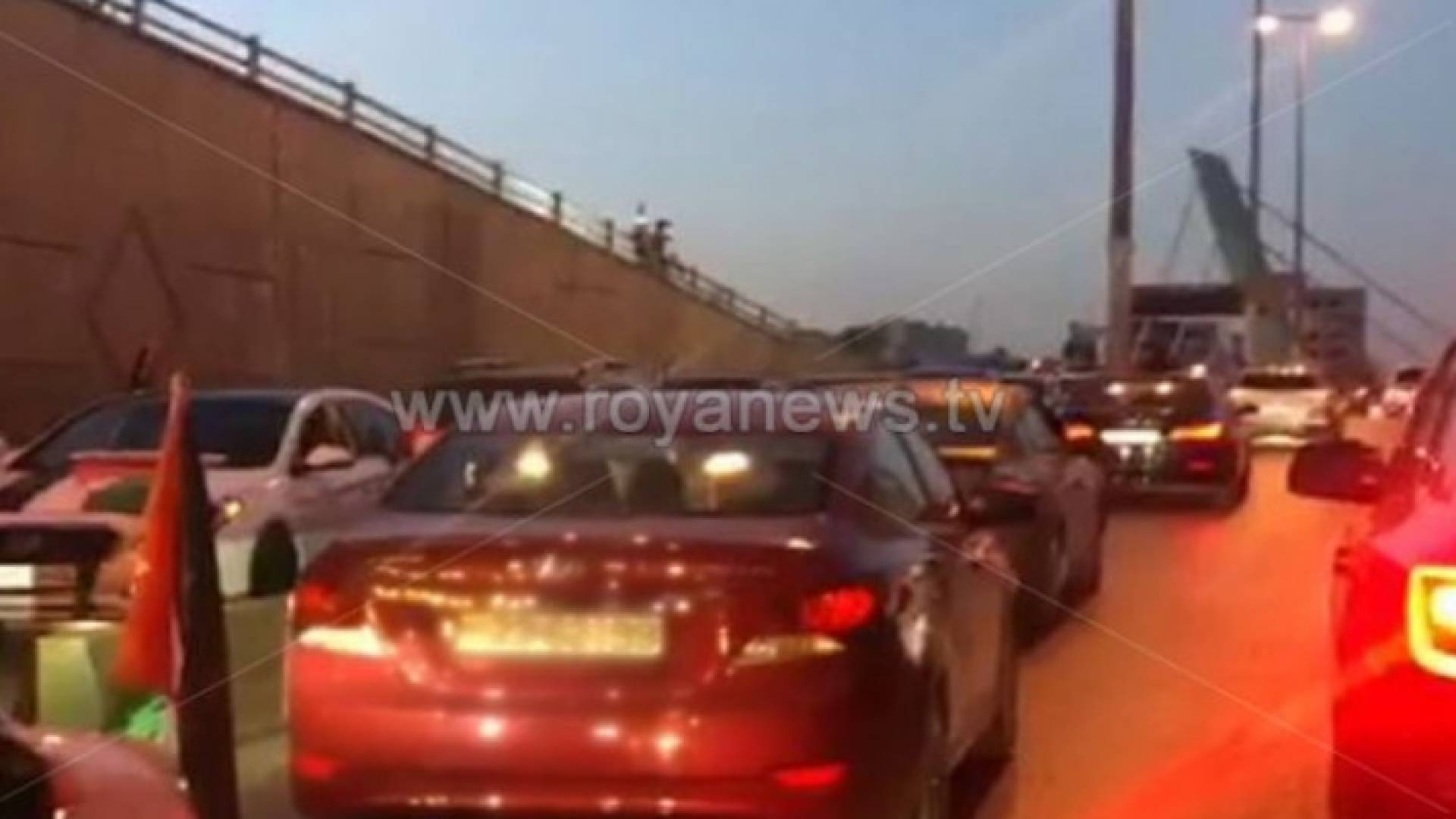 Roya News | Amman sees traffic jams as Jordanians celebrate 77th ...