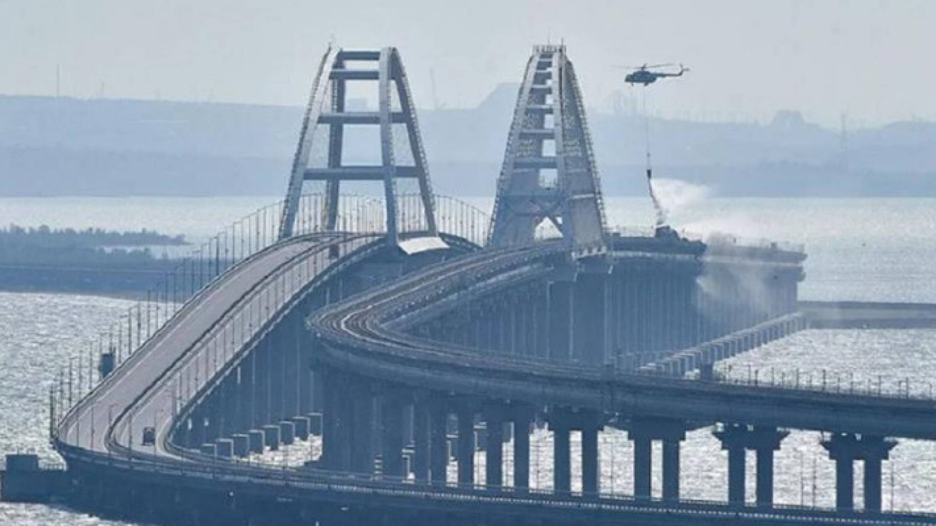 Roya News | Ukraine strike damages Crimea bridge: Russian official