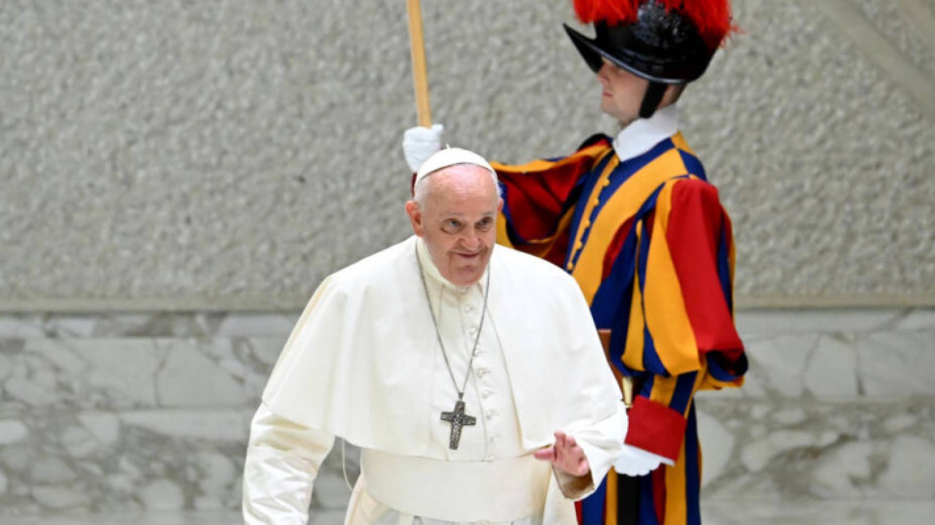 Roya News | Pope Mongolia-bound to back tiny Catholic presence on China ...
