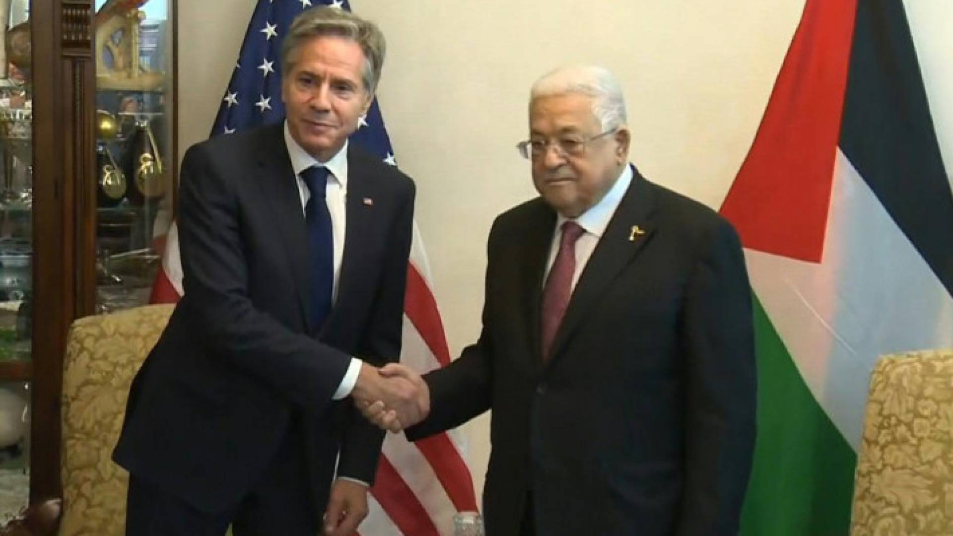 Roya News | US Secretary Blinken meets Palestinian president Mahmud ...