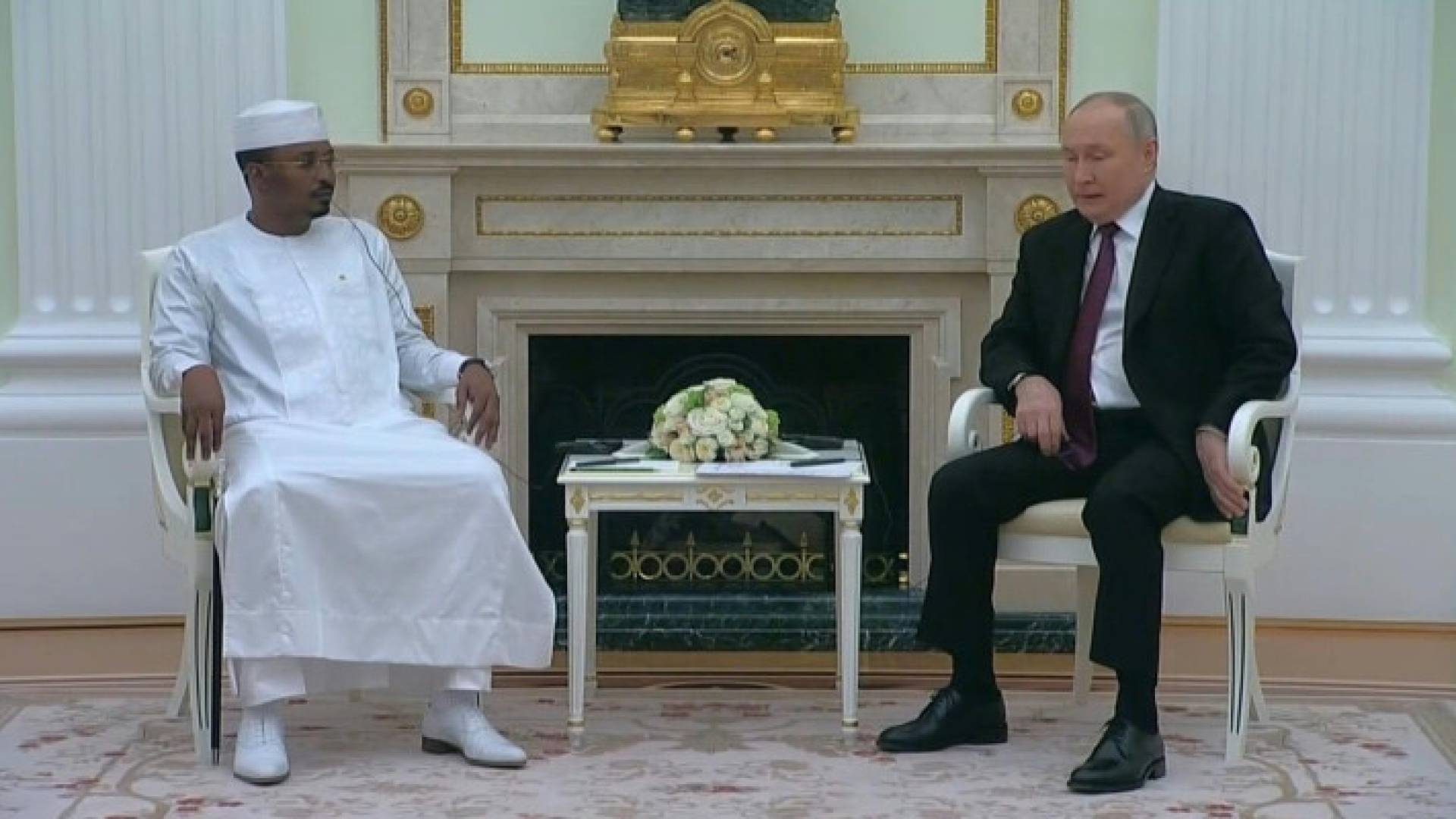 Roya News | Leader of France-allied Chad hails ties with Putin in Moscow