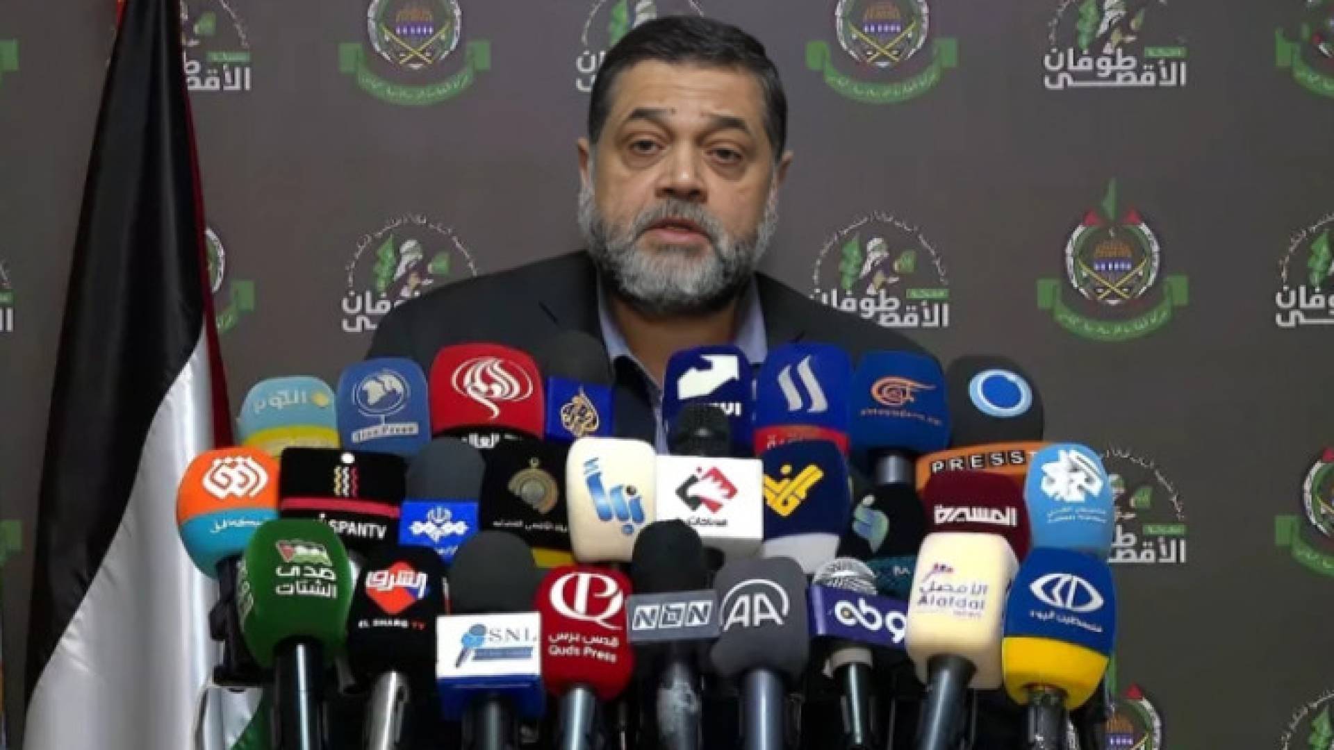 Roya News | Hamas leader addresses media on Gaza humanitarian crisis