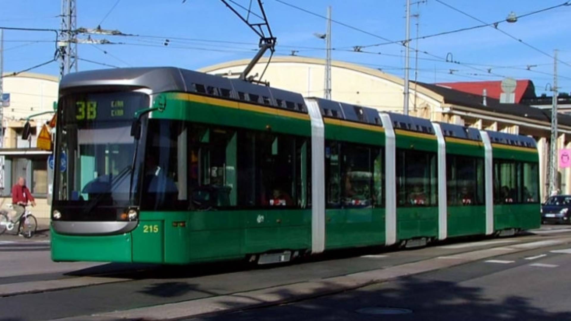 Roya News | Amman Mayor unveils new transportation projects