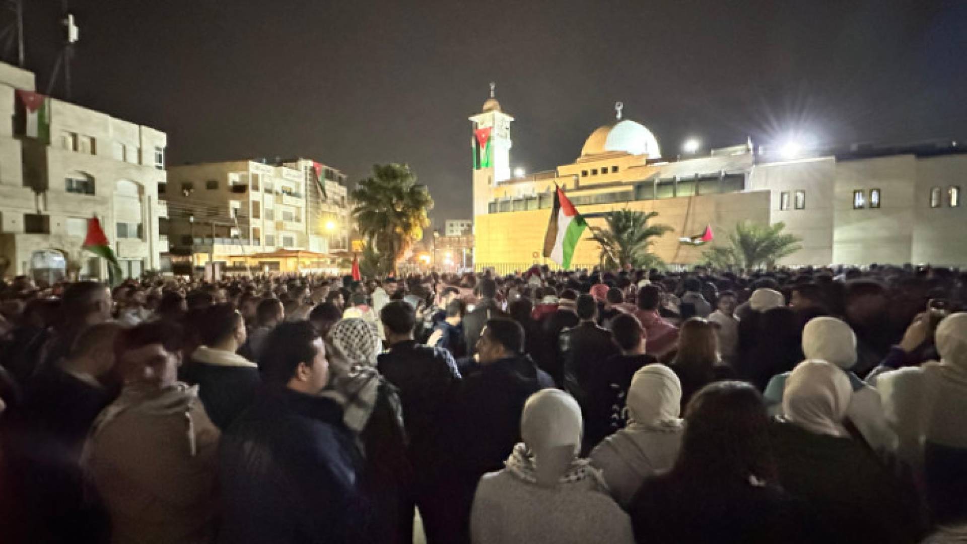 Roya News | Jordanians in Amman condemn Israeli Occupation aggression ...